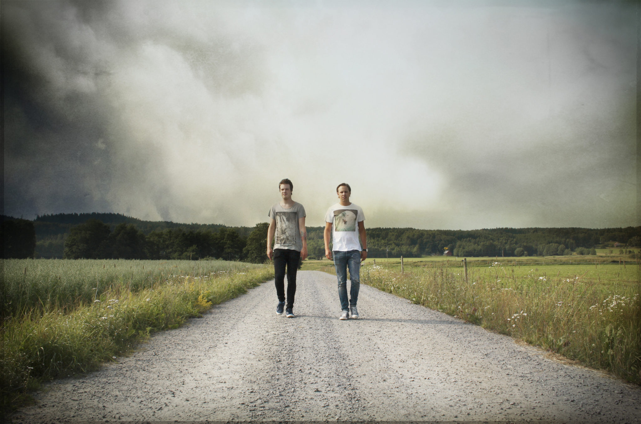 TRACK(S) REVIEW: U137 - ADAM FOREVER/THE GREAT LEAP - Will Not Fade